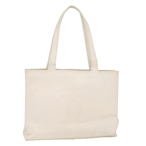 CHANEL | Bags | Chanel Tote Bag Caviar Skin White Cc Auth Bs832 | Poshmark